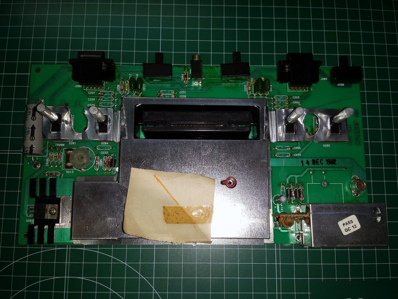 Mod AV para Atari 2600 (PAL) – NightFox and Co.